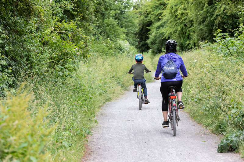 Strawberry Line Cycle Ride and Homemade Lunch - Yuup