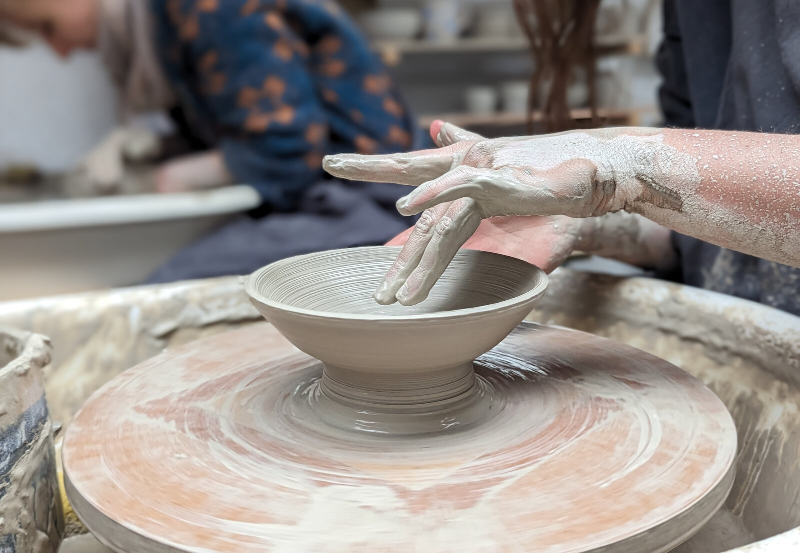 Wheel throwing taster session in Bristol | Pottery for - Yuup