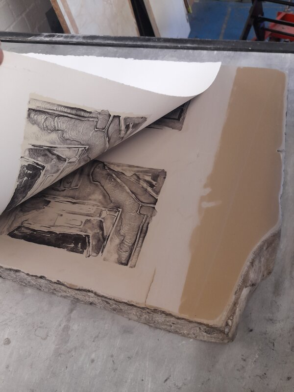 Master Stone Lithography: Engaging 3-Day Artist Workshop - Yuup